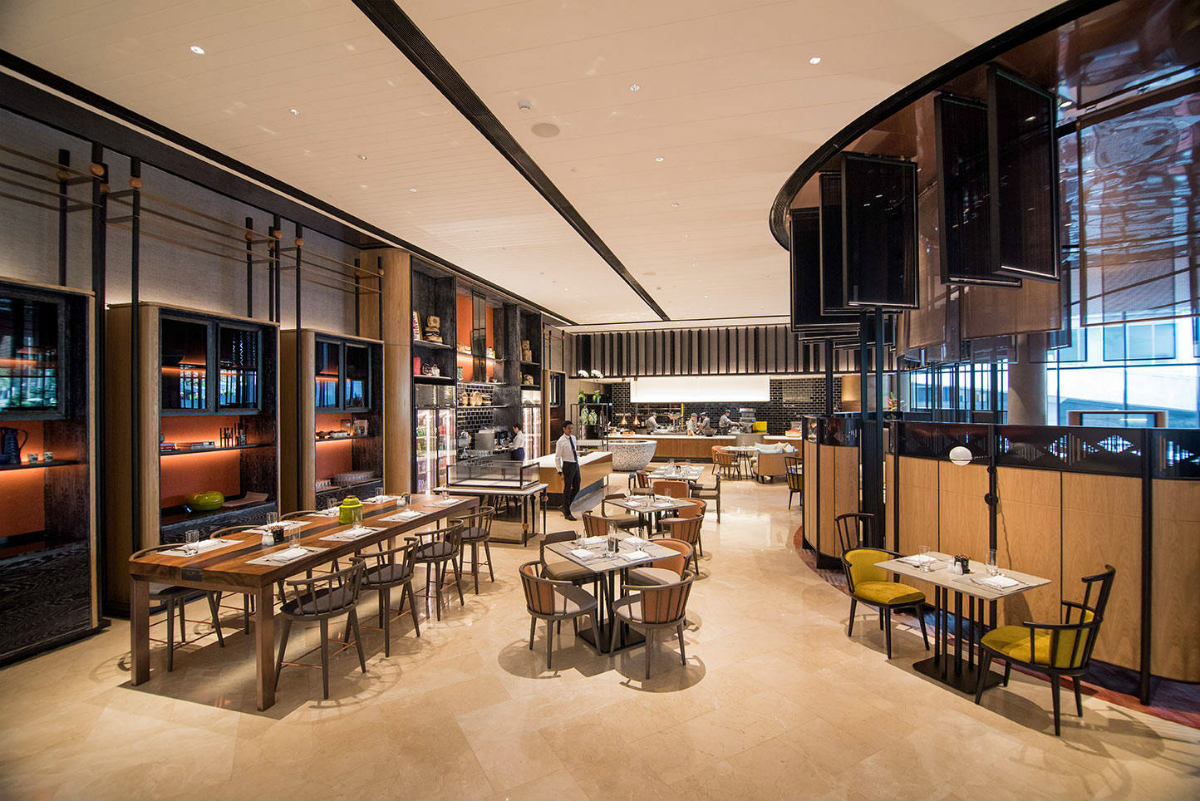 A SATISFYING LUNCH BUFFET AT EQ | EQ Kuala Lumpur