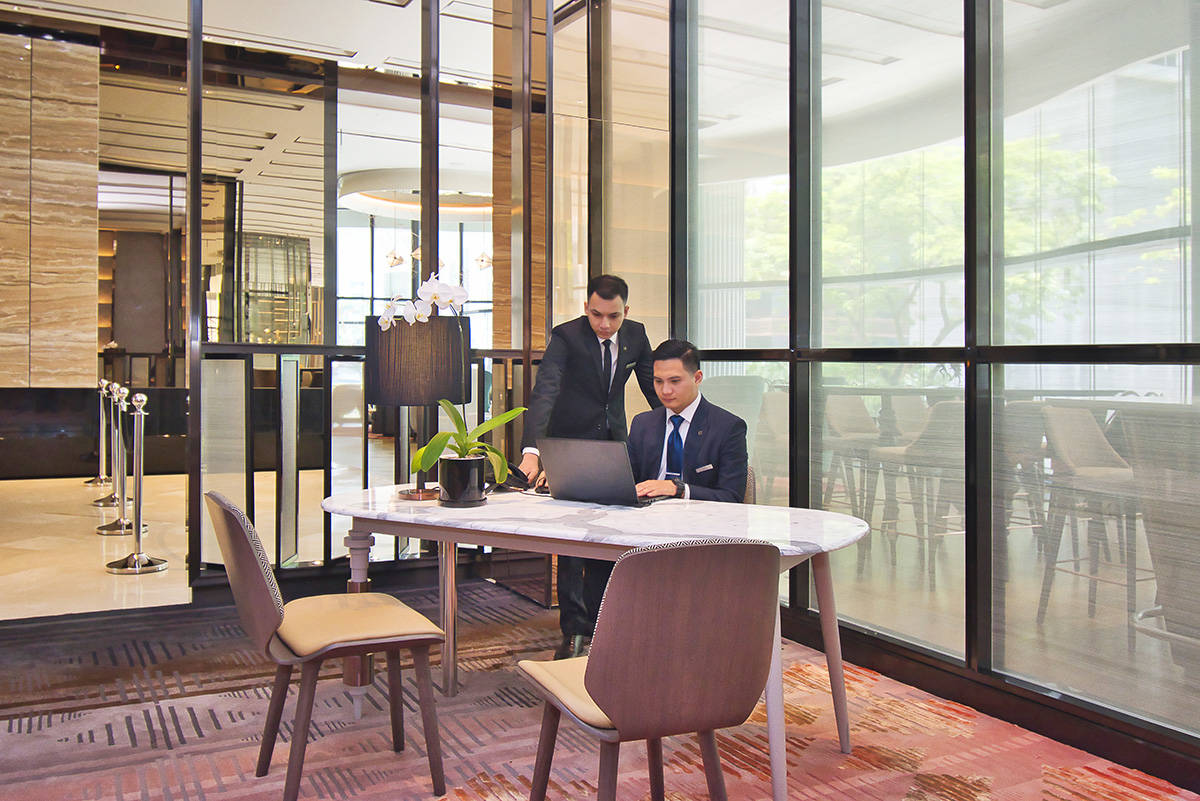 Concierge Services: Airport Transfer, Taxi & City Guide | EQ Kuala Lumpur